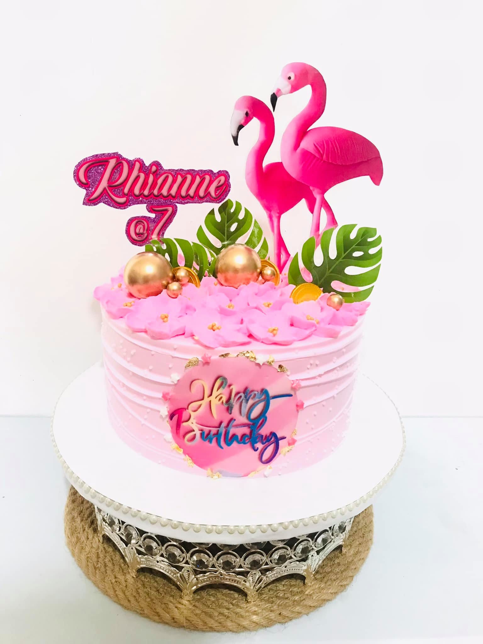 Flamingo Cakes for Your Kid's Birthday | Sestra's Kitchen